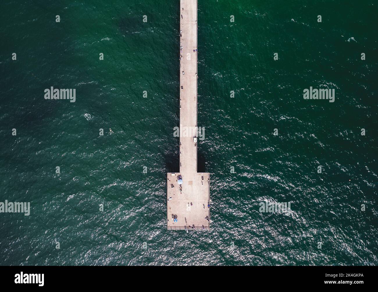 Aerial beach waves top view hi-res stock photography and images - Alamy