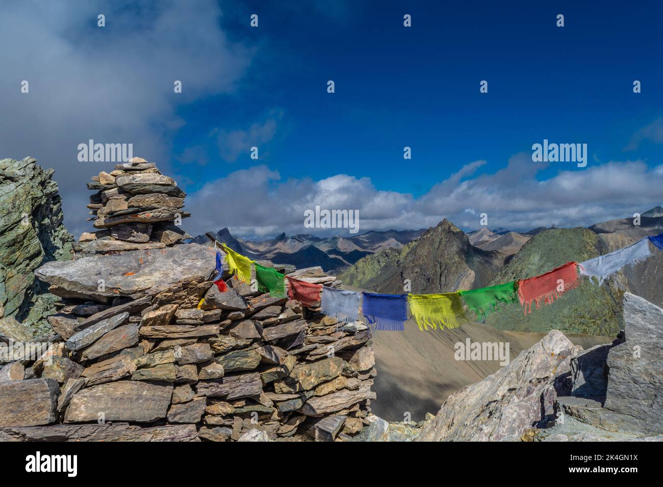 Stunning peaks, at over three thousand meters above sea level ...