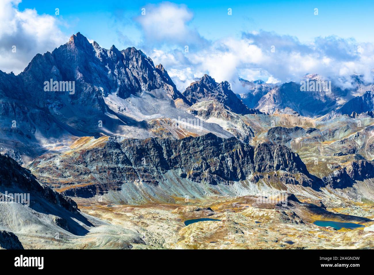 Monte maniglia hi-res stock photography and images - Alamy