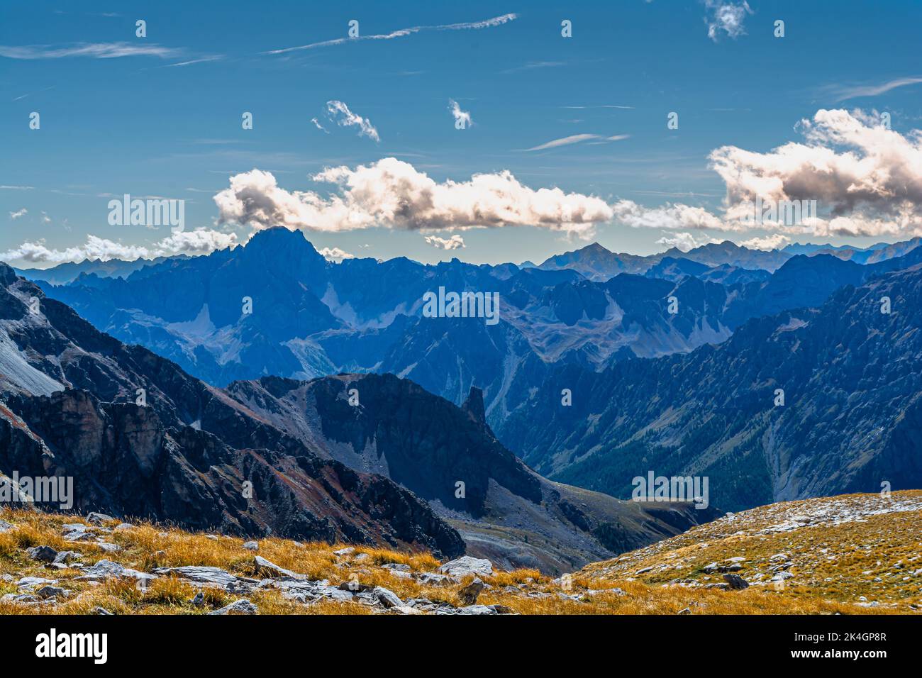 Stunning peaks, at over three thousand meters above sea level ...