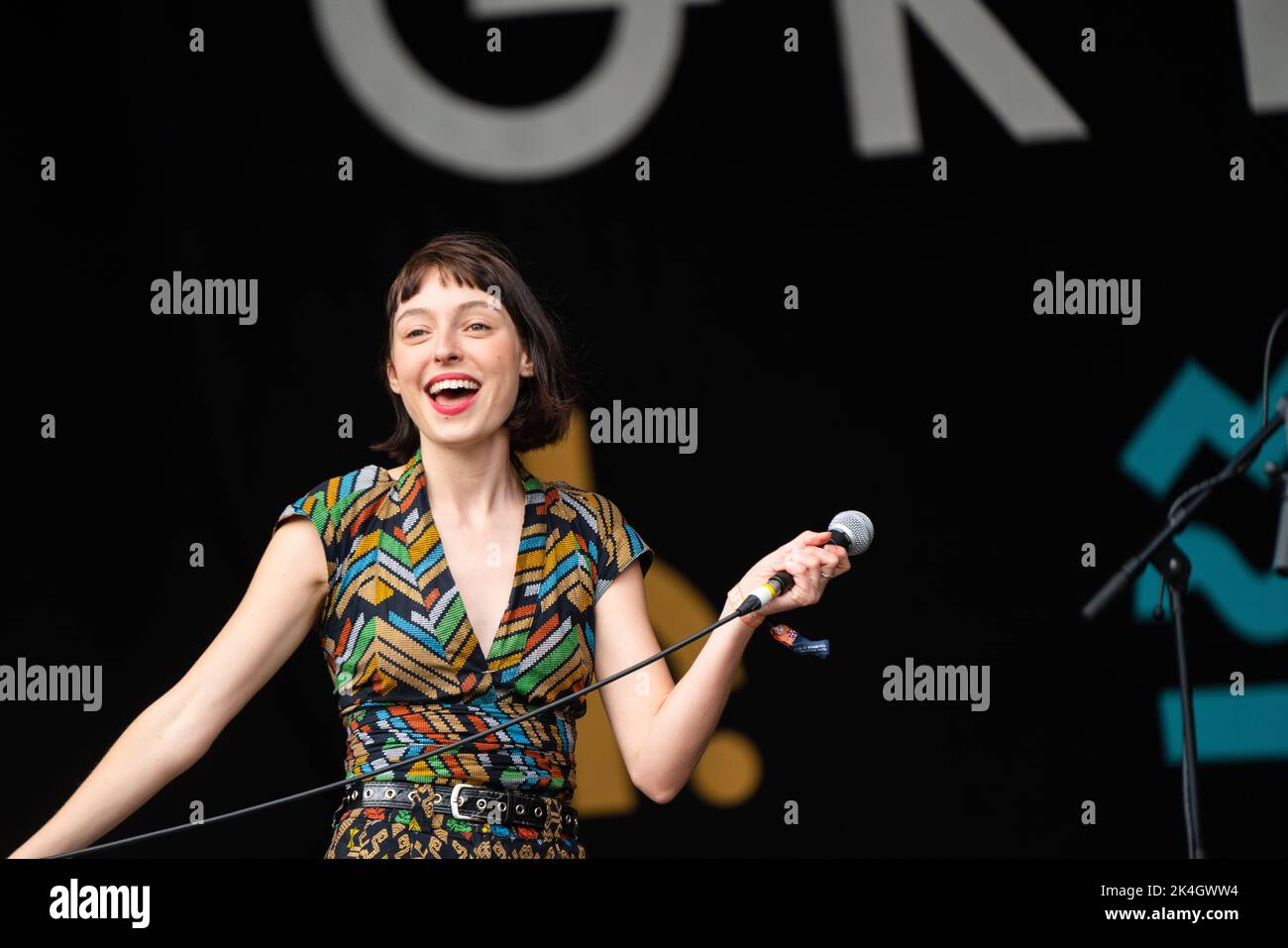 Welsh-Australian singer Stella Donnelly plays the Mountain Stage at ...