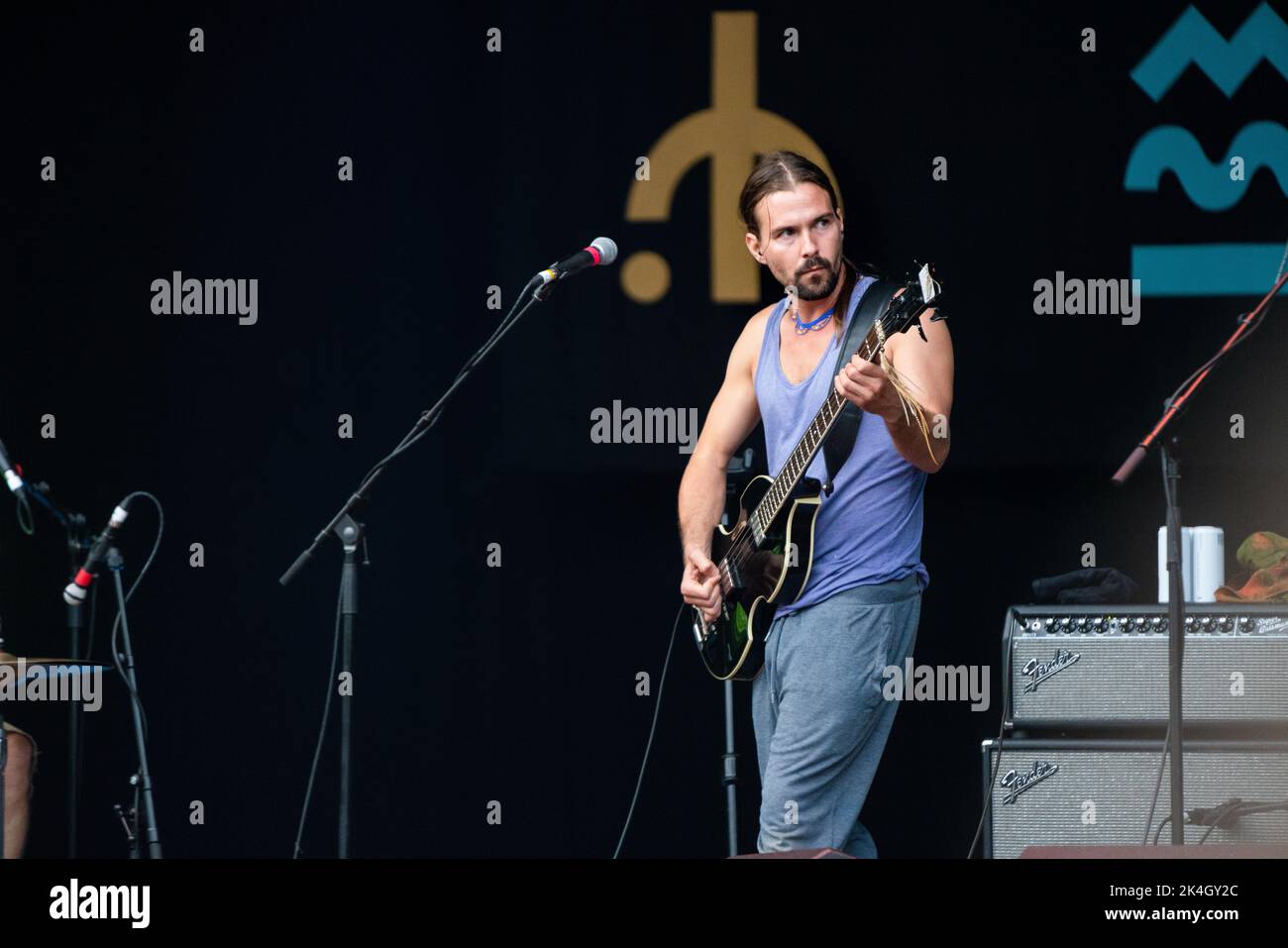 Max oleartchik bassist hi-res stock photography and images - Alamy