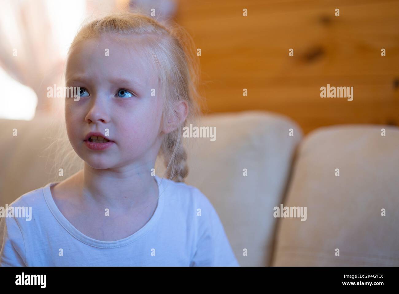 Unhappy person hi-res stock photography and images - Alamy