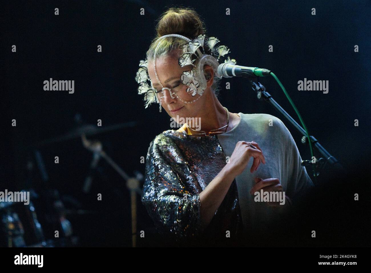 Singer Lou Rhodes of legendary techno music band Lamb play the Walled ...