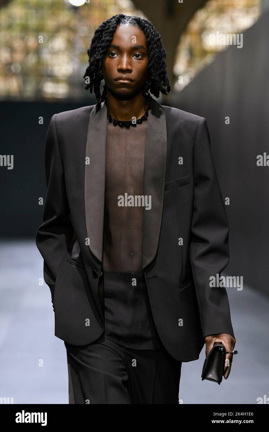 VALENTINO SS23 runway during Paris fashion Week on October 2022 - Paris ...