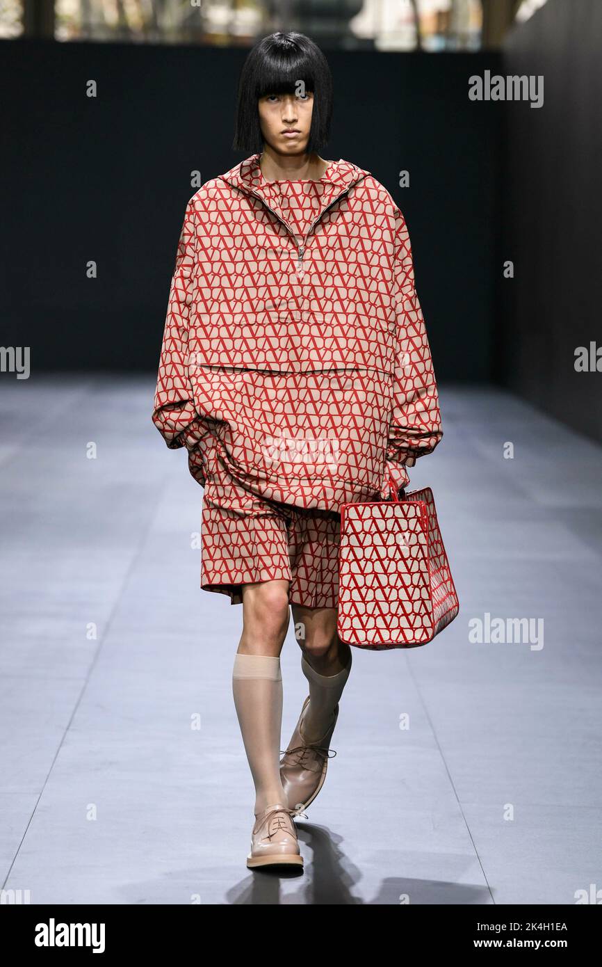 VALENTINO SS23 runway during Paris fashion Week on October 2022 - Paris ...