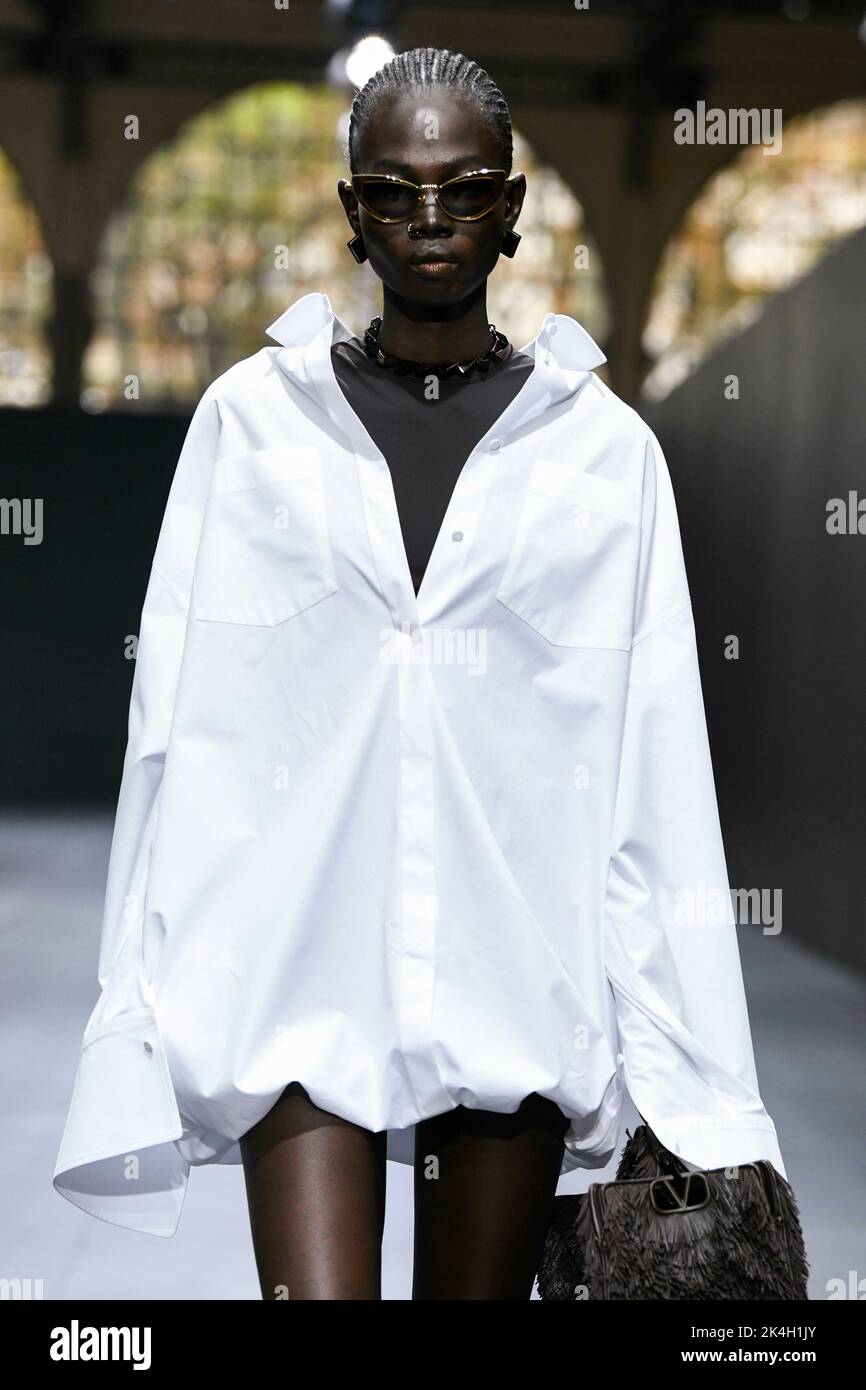 VALENTINO SS23 runway during Paris fashion Week on October 2022 - Paris ...