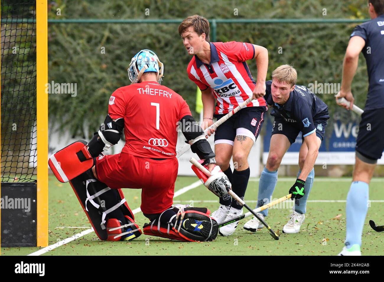 Oree's goalkeeper Arthur Thieffry and Leopold's Tom Boon pictured in ...
