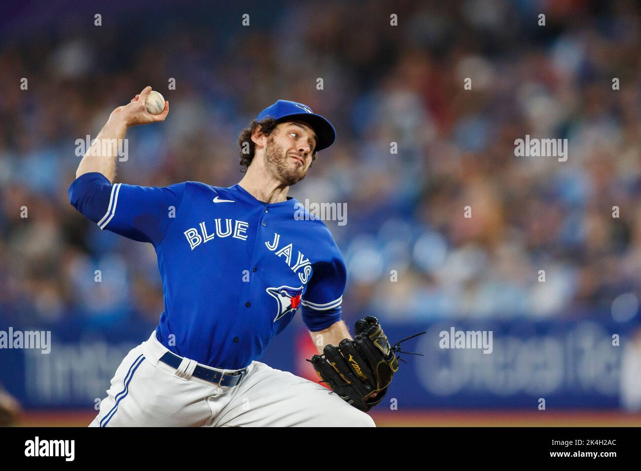 Toronto Blue Jays relief pitcher Jordan Romano (68) throws in the ninth ...