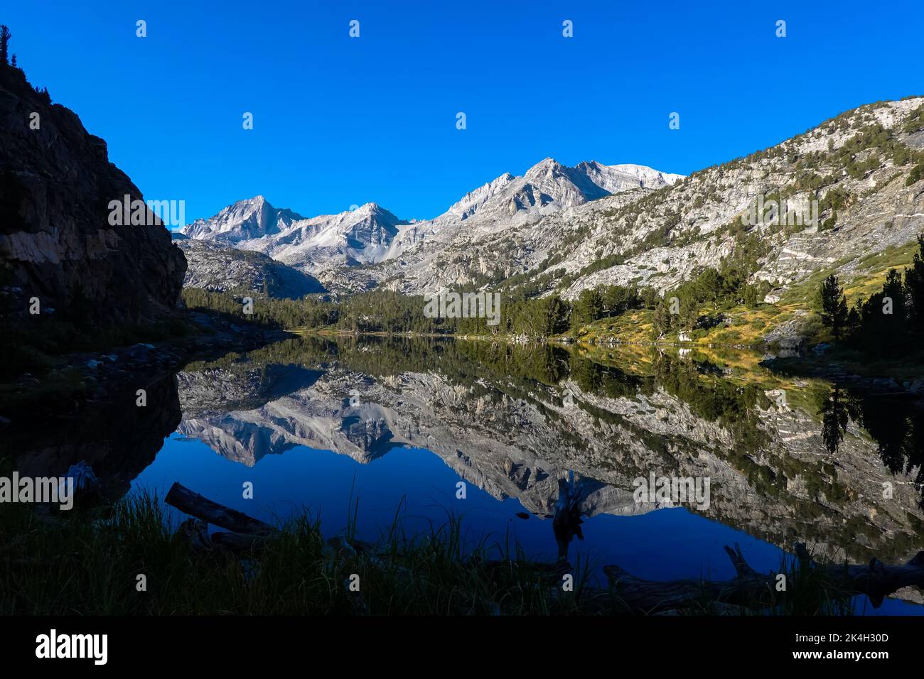 Long Lake in Little Lakes Valley Eastern Sierra Nevada Mountains ...