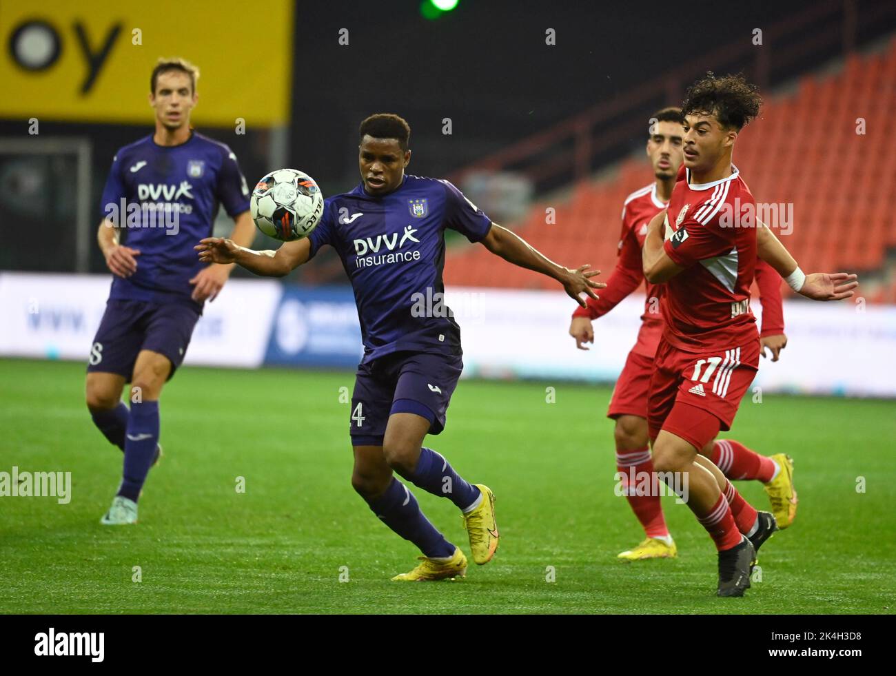 RSCA Futures' Ishaq Abdulrazak and SL16's Thiago Paulo Da Silva fight ...