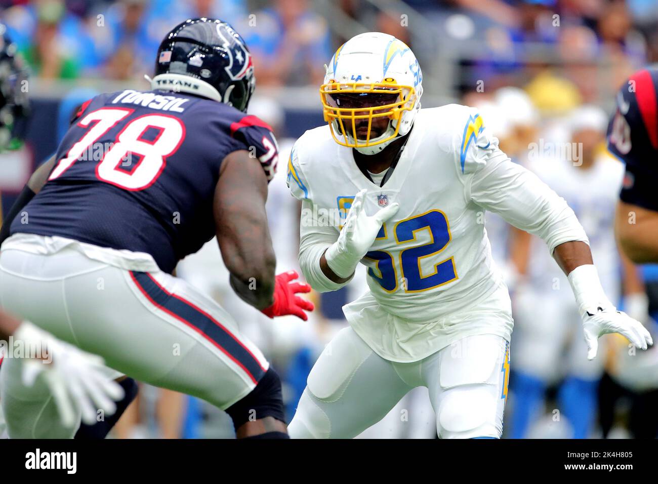 Khalil mack chargers hi-res stock photography and images - Alamy