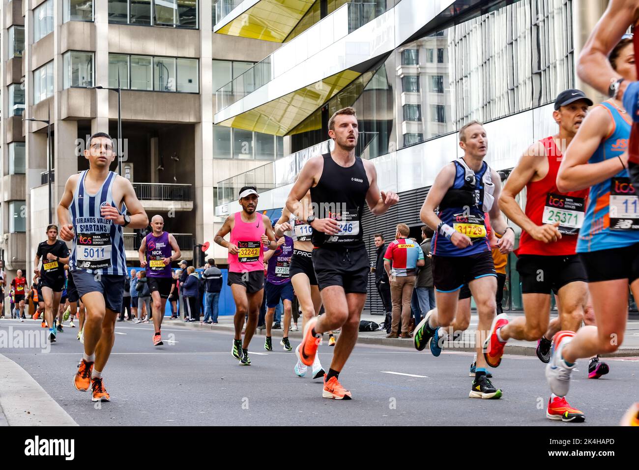 Tcs london marathon 2022 hi-res stock photography and images - Alamy