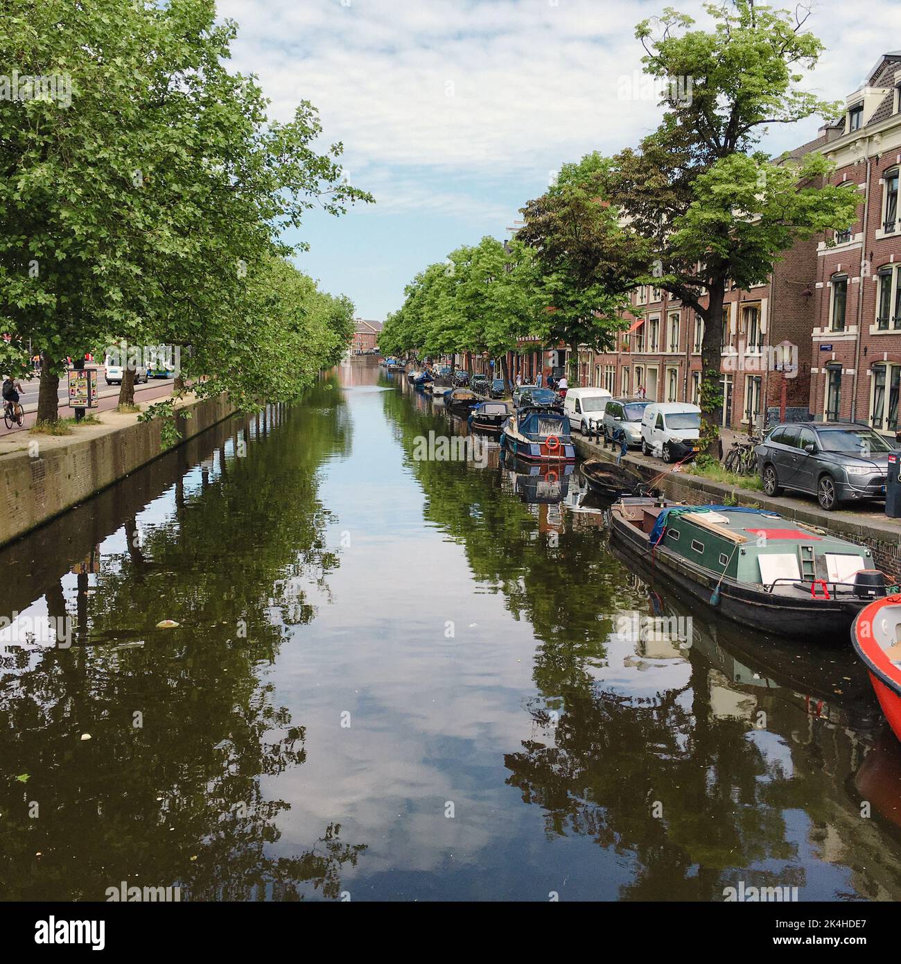 Dutch Architecture, photo of housing within Amsterdam, Netherlands ...