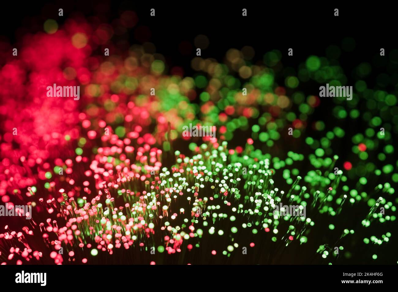 Bundle of fibre optic strands Stock Photo - Alamy