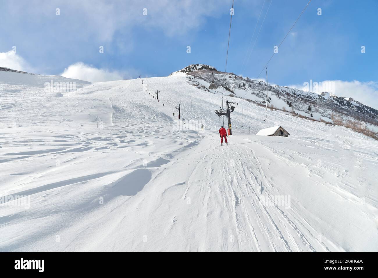 Ski lift pulling Stock Photo - Alamy