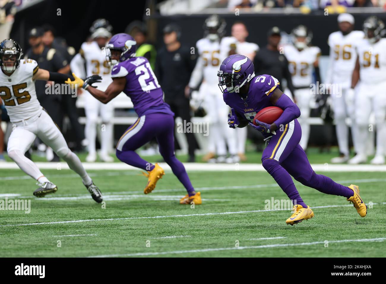 Jalen reagor hi-res stock photography and images - Alamy