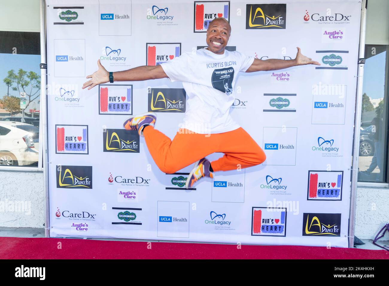 Transplant dance party hi-res stock photography and images - Alamy