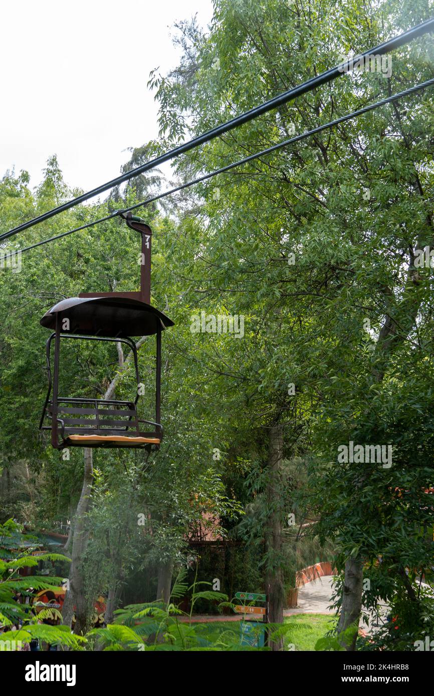rusty old cable car, cable car ride in the rain, views of the canyon ...