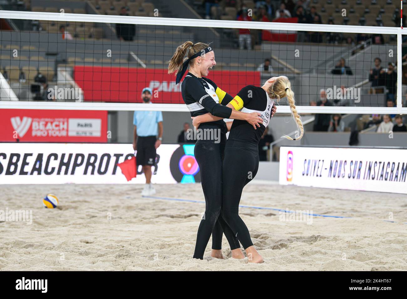 Paris, France. 02nd Oct, 2022. Katja Stam and Raisa Schoon of the ...