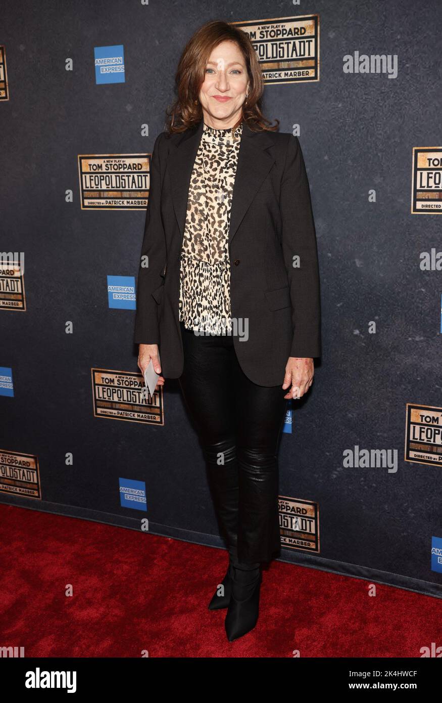 Longacre theatre followed by bryant park grill hi-res stock photography ...