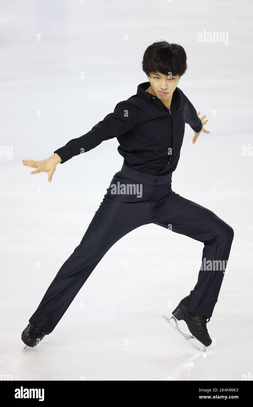 Tokyo, Japan. 30th Sep, 2022. Kao Miura Figure Skating : Tokyo Figure ...
