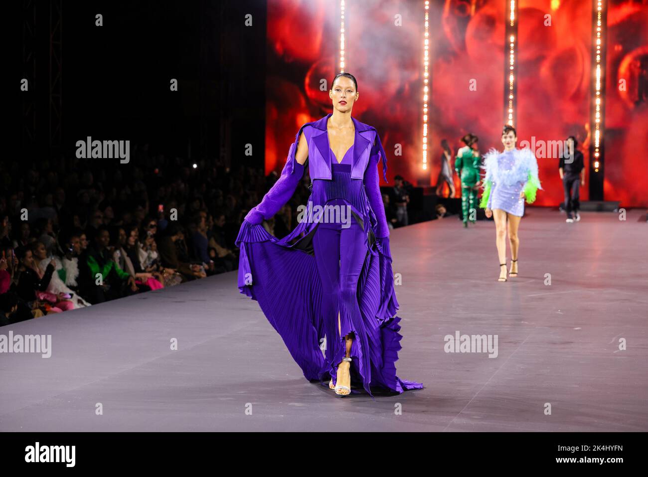 Rebecca Mir walks the runway of the Le Défilé L'Oréal during Paris ...