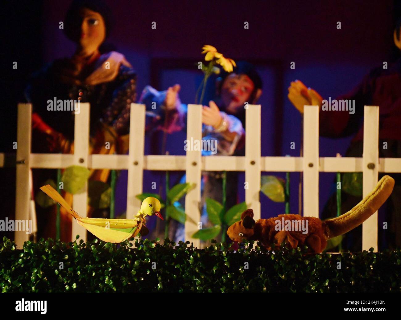 Group of people performing puppet show hi-res stock photography and ...