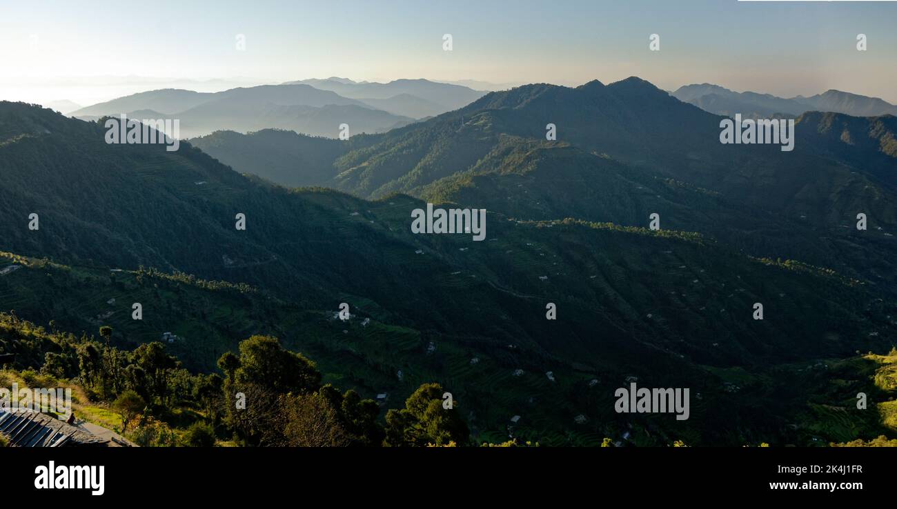 Himalayan mountain ranges in early morning time Stock Photo - Alamy