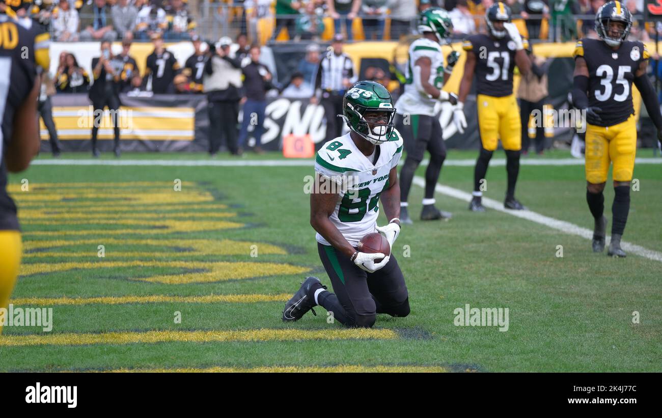 Corey davis jets hi-res stock photography and images - Alamy