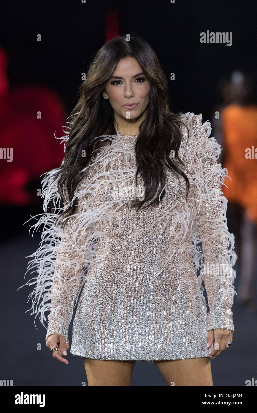 Eva Longoria attending the L'Oreal Womenswear Spring/Summer 2023 show ...