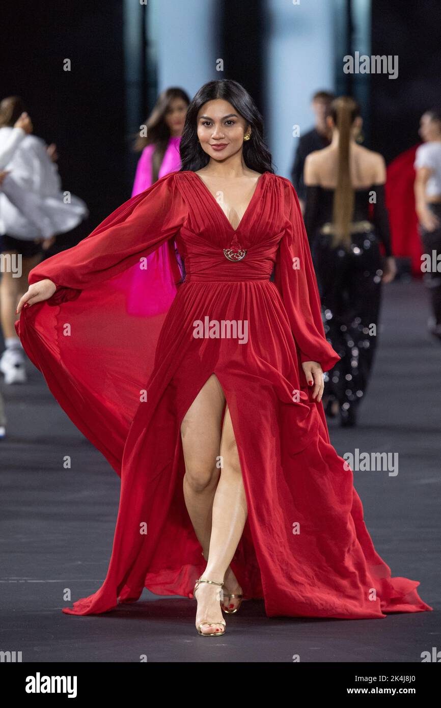 Ariel tatum hi-res stock photography and images - Alamy