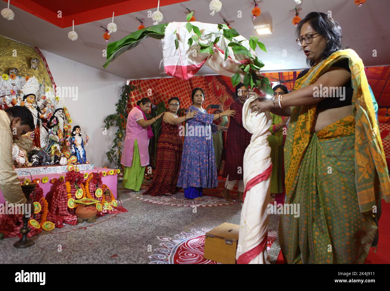 Navaratri durga puja hi-res stock photography and images - Alamy