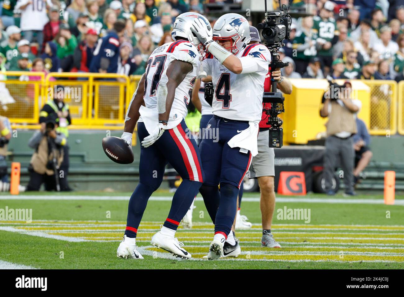 Green Bay, Wisconsin, USA. 2nd Oct, 2022. New England Patriots ...