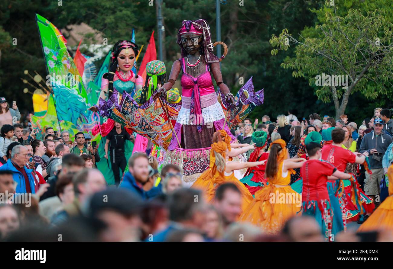 Bournemouth, UK. 2nd October 2022. Hundreds of dancers and musicians ...