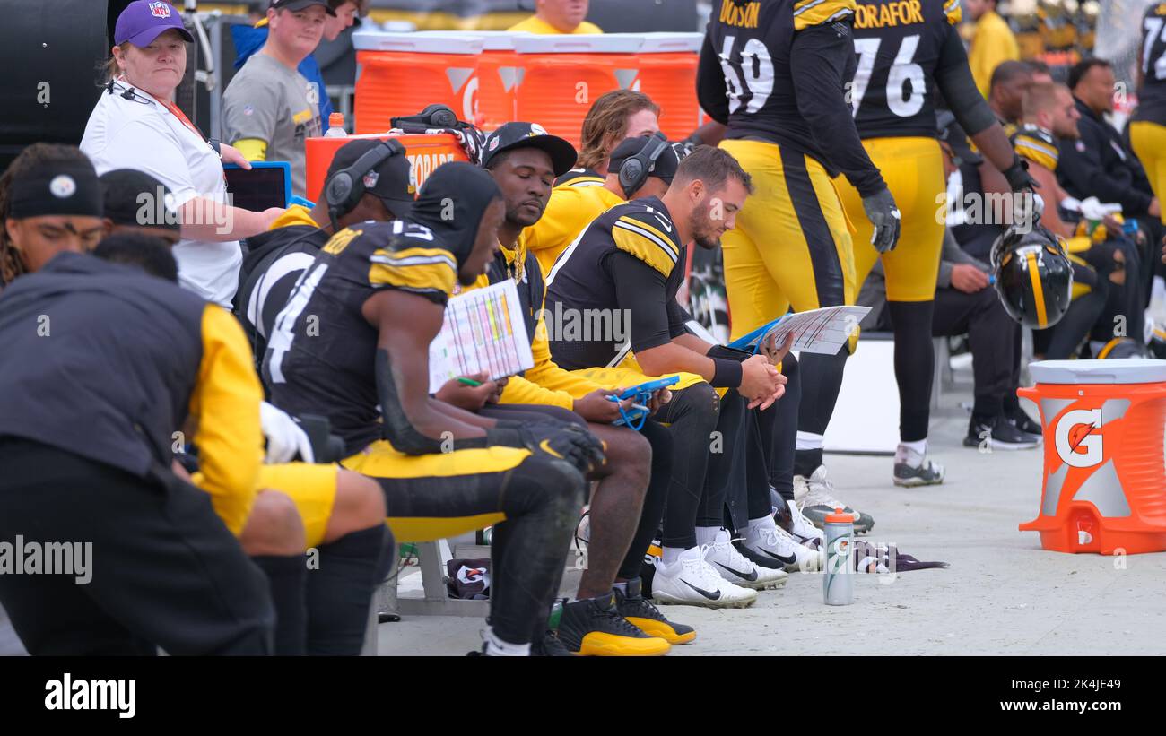 Pittsburgh, USA. Acrisure Stadium. 2nd Oct, 2022. Mitch Trubisky #10 ...