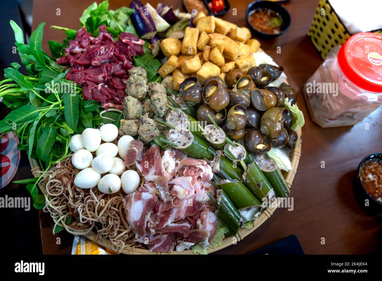 Snail hot pot hi-res stock photography and images - Alamy