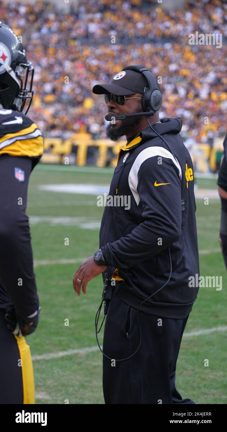 Pittsburgh, USA. Acrisure Stadium. 2nd Oct, 2022. Head Coach Mike Tomlin during the Pittsburgh ...