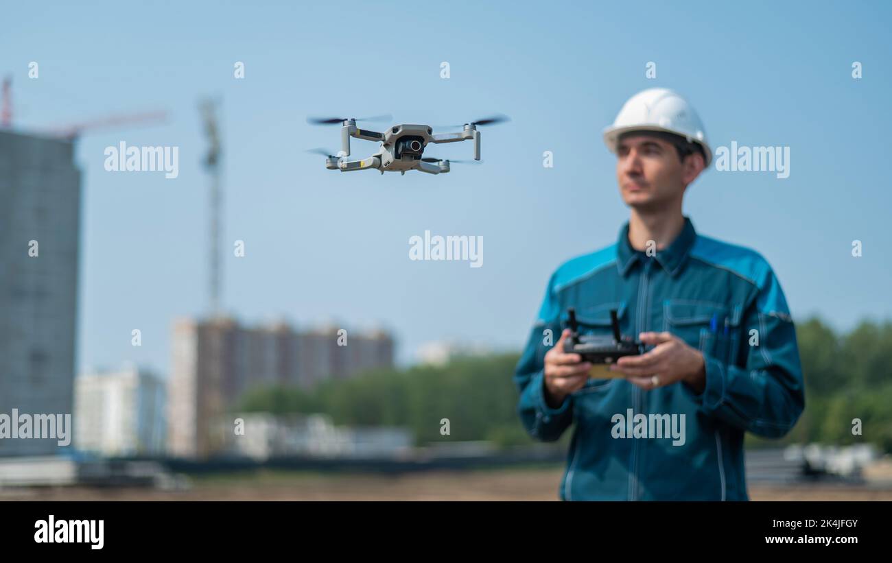 Commercial vehicle inspection site hi-res stock photography and images ...