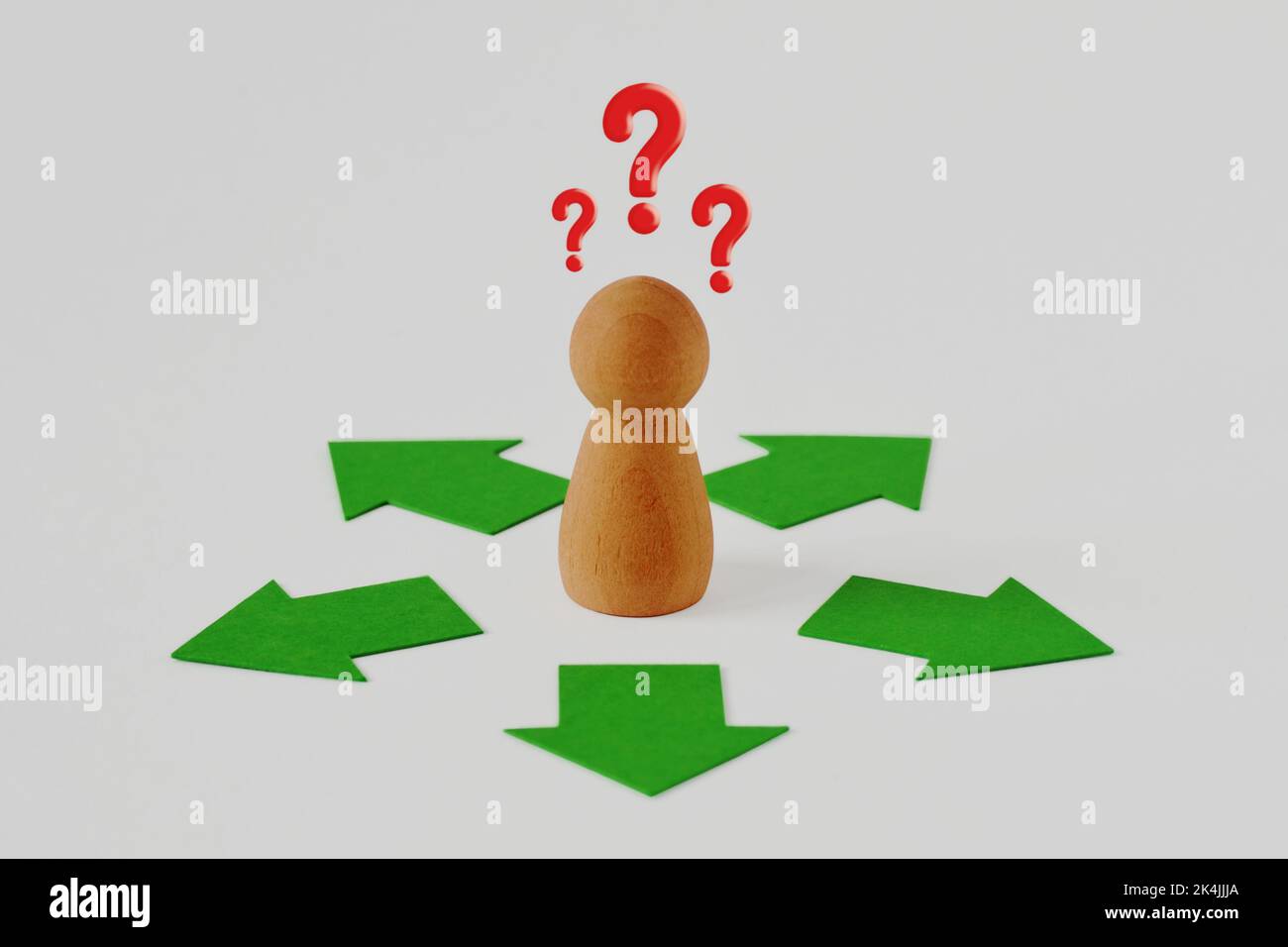 Pawn with arrows choosing the best way - Direction choice concept Stock ...