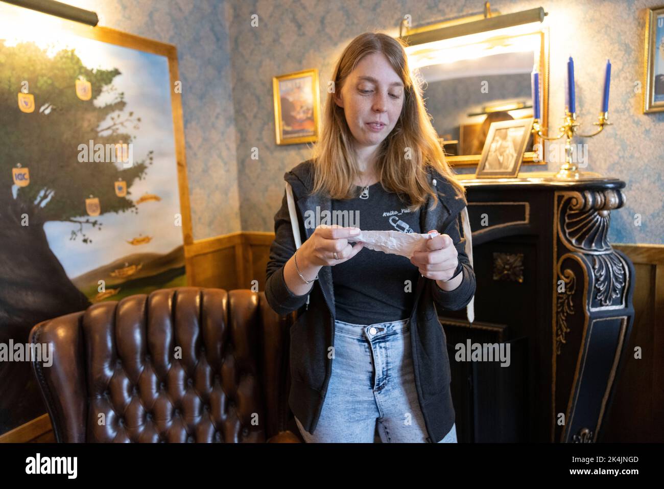 Juliana stands hi-res stock photography and images - Alamy