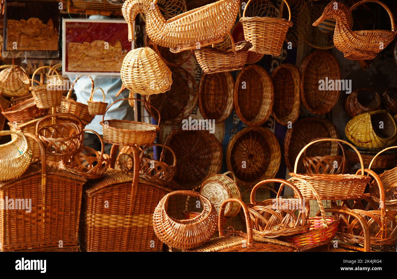 Handicraft cane baskets hi-res stock photography and images - Alamy