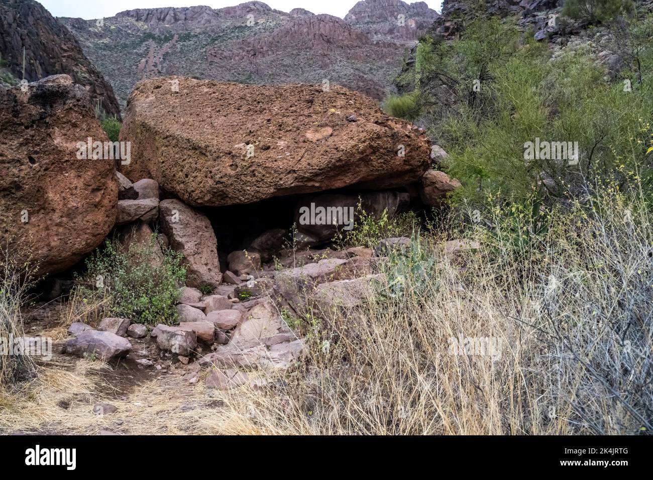 Gold canyon az usa hi-res stock photography and images - Alamy