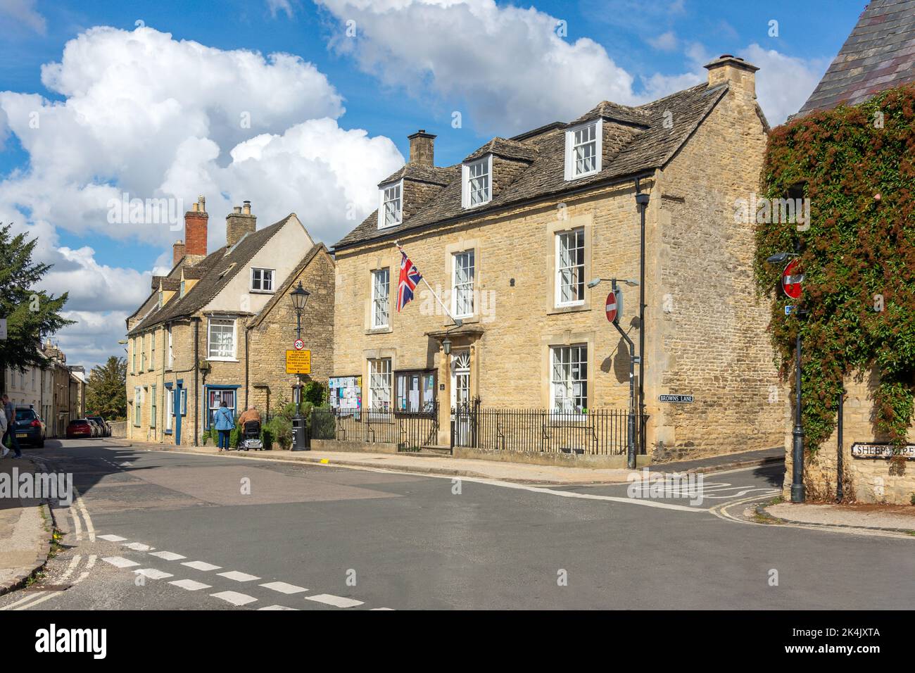 Memorial hall hi-res stock photography and images - Alamy