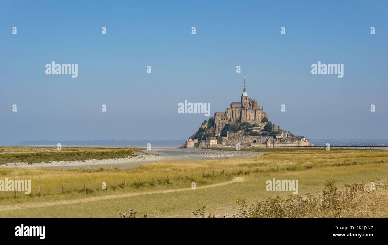 Beautiful view of famous historic Le Mont Saint-Michel tidal island ...