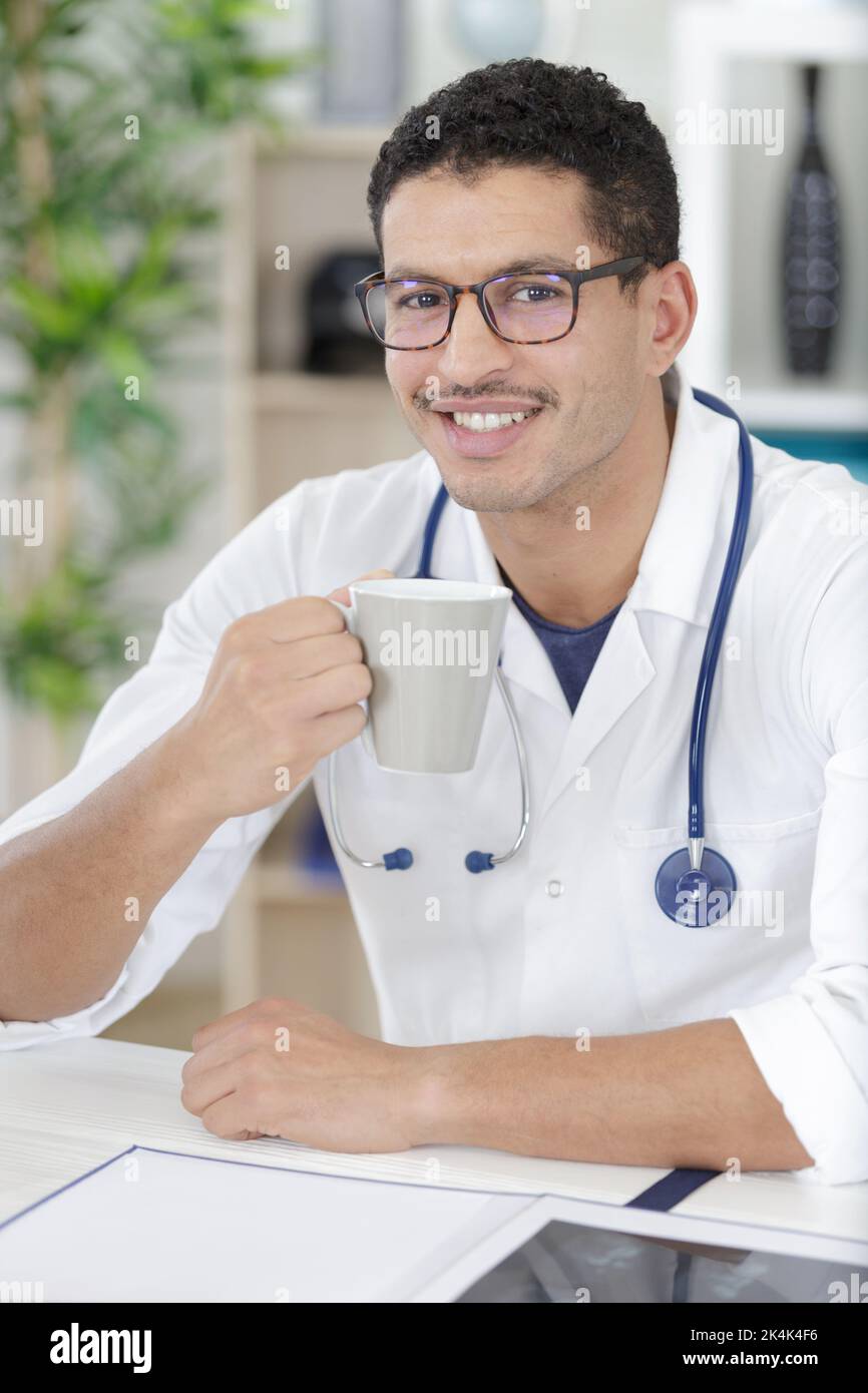Happy doctors coffee hi-res stock photography and images - Alamy
