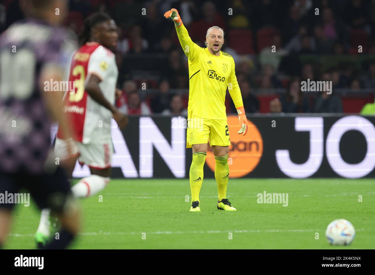AMSTERDAM, NETHERLANDS - OCTOBER 1: goalkeeper Remko Pasveer of Ajax ...
