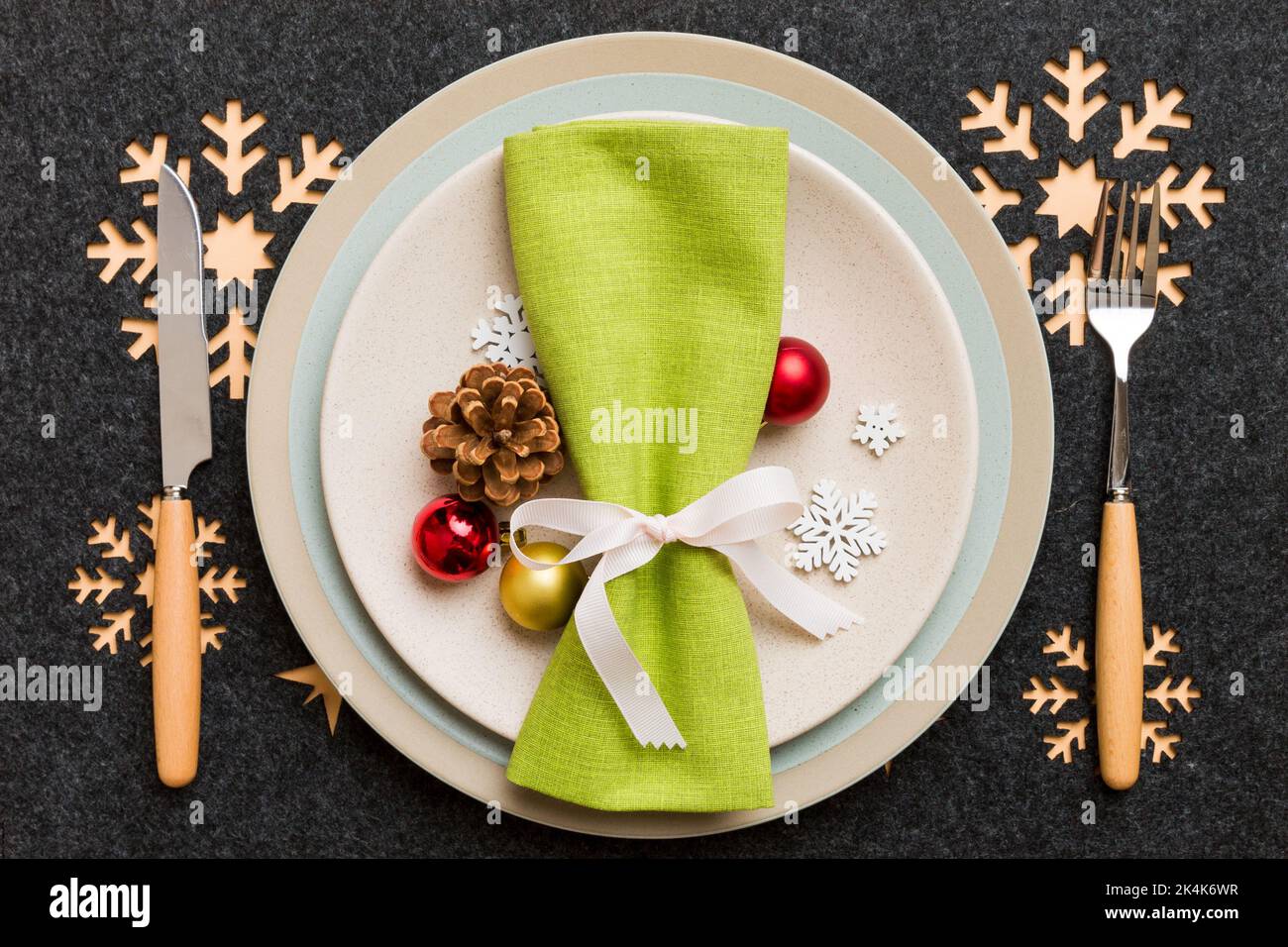 Christmas dinner background with rustic decorations and kitchen utensil ...