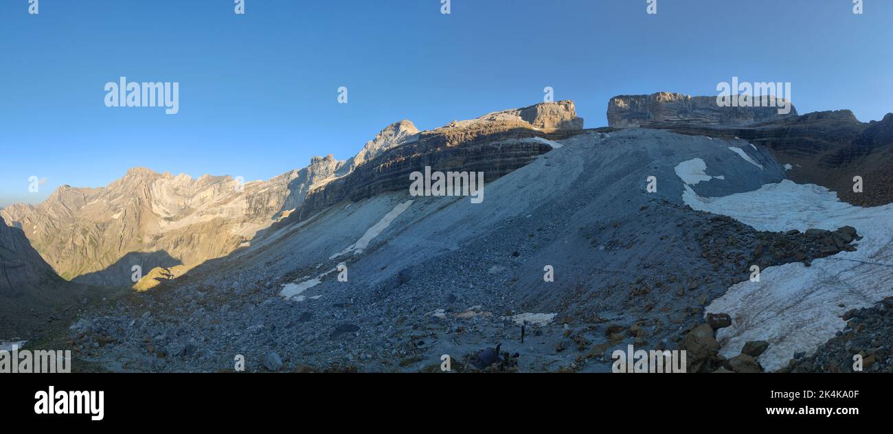 Cirque peak trail hi-res stock photography and images - Alamy