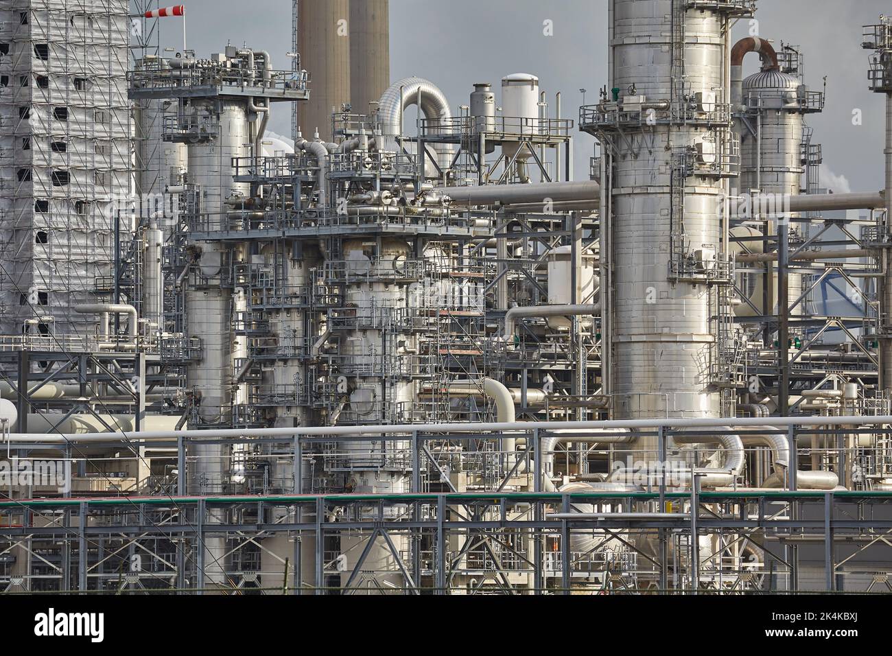 Chemical plant pipes Stock Photo - Alamy